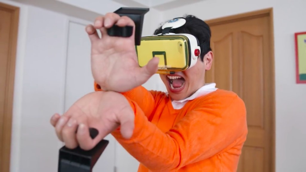 WATCH: Dragon Ball Z VR headset lets you shoot a ‘kamehameha’ — it’s ...