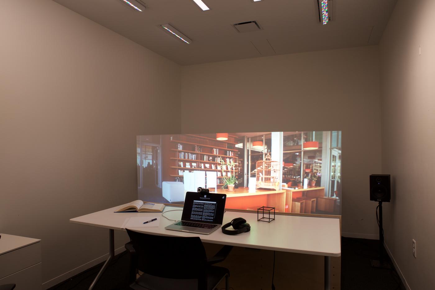 Automated desk transforms to reduce worker stress | Inquirer Technology