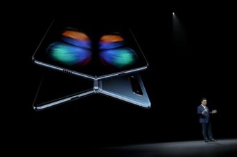 Samsung launches folding smartphone, first 5G set | Inquirer Technology