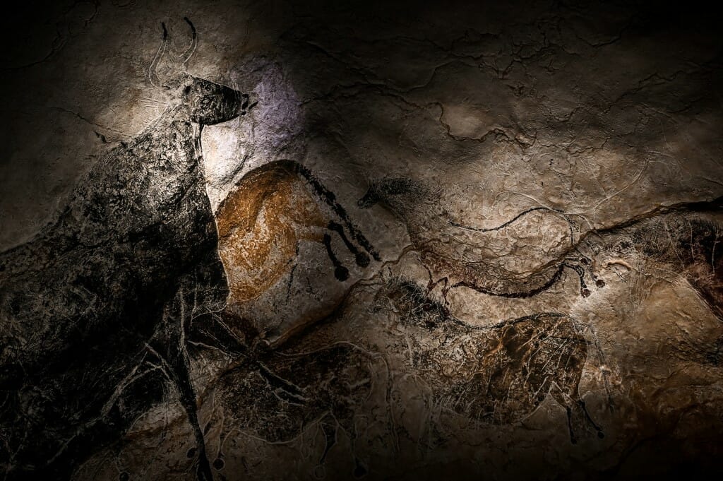 Race to save undersea Stone Age cave art masterpieces | Inquirer Technology