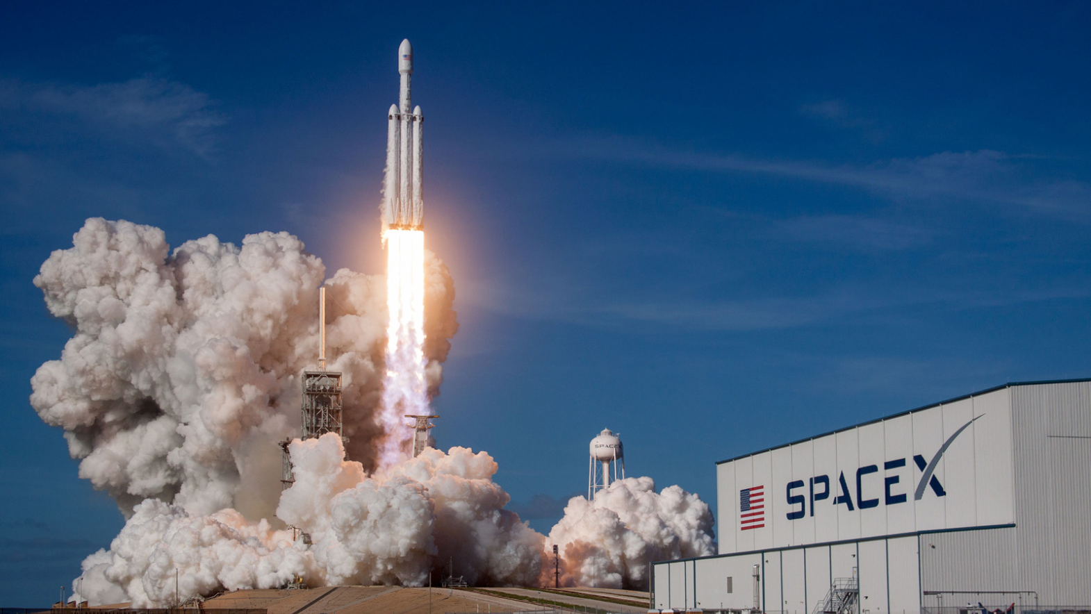 SpaceX Faces Age Discrimination Accusations | Inquirer Technology