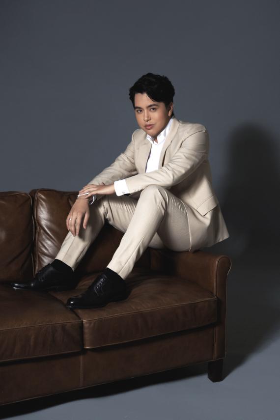 25-year-old rising media mogul revolutionizes digital communication ...