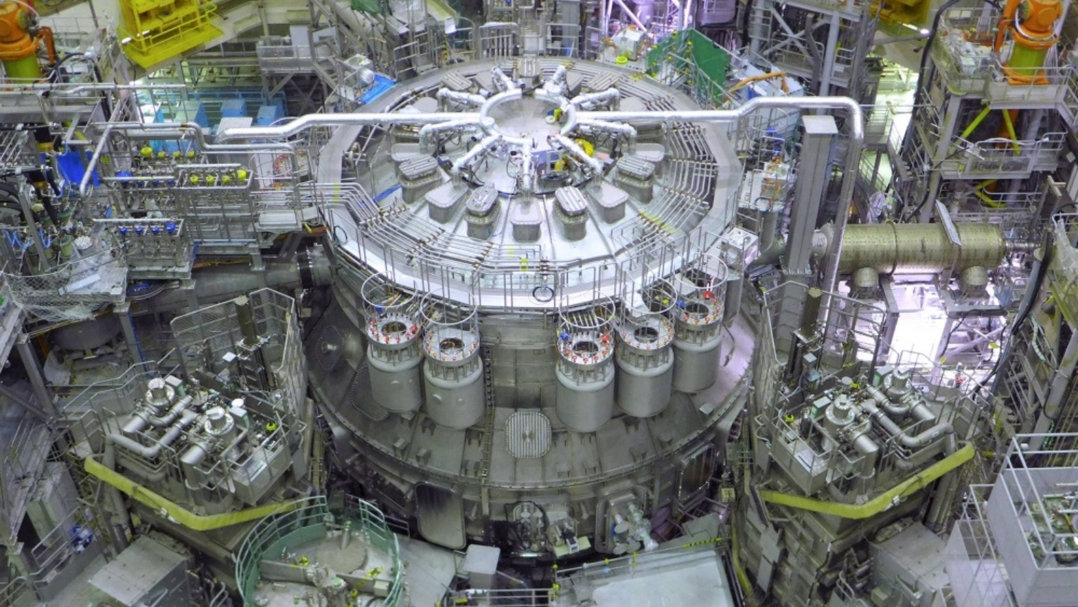 World's biggest nuclear fusion reactor now on | Inquirer Technology