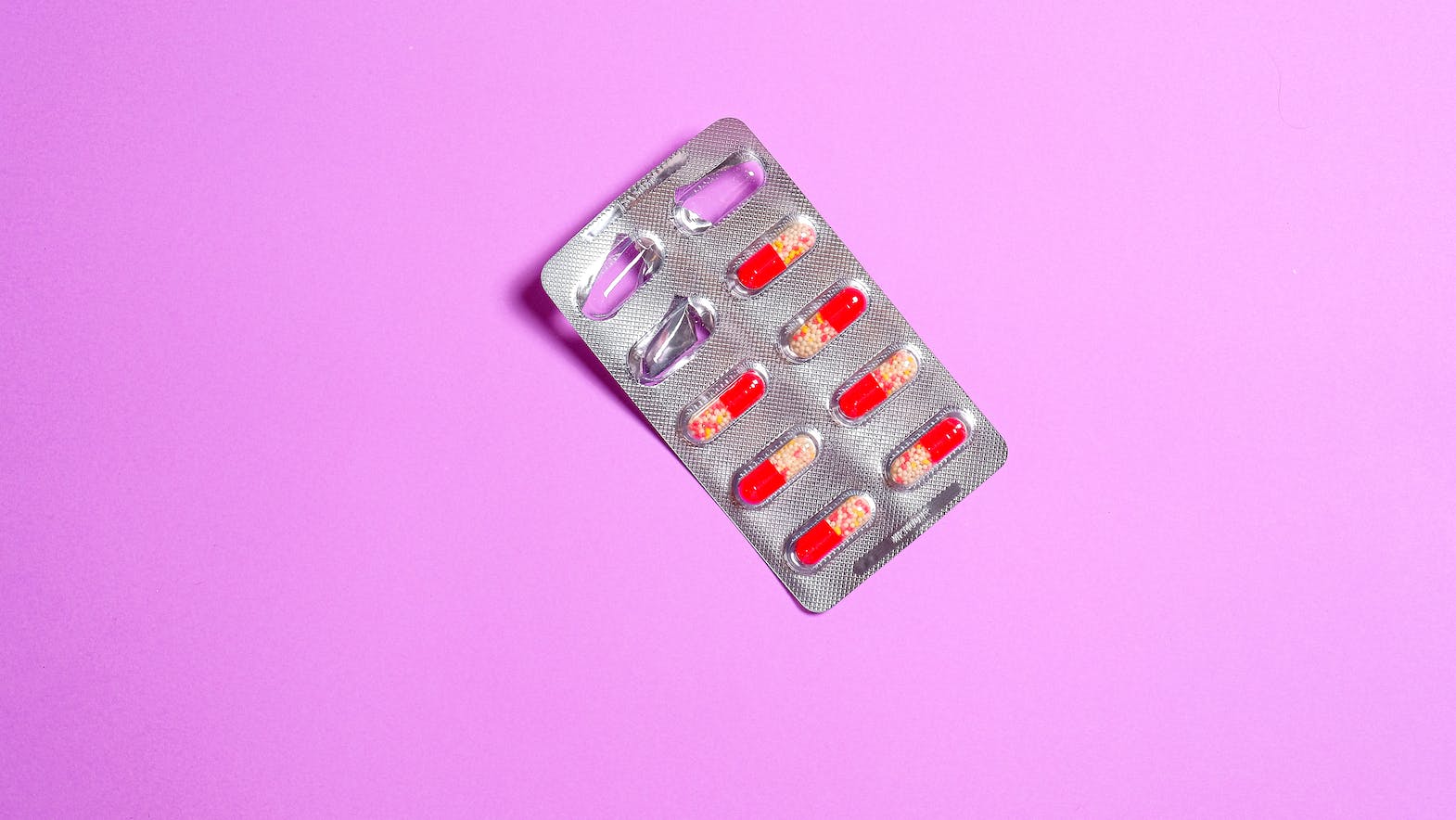 Vibrating pill tricks you into feeling full | Inquirer Technology