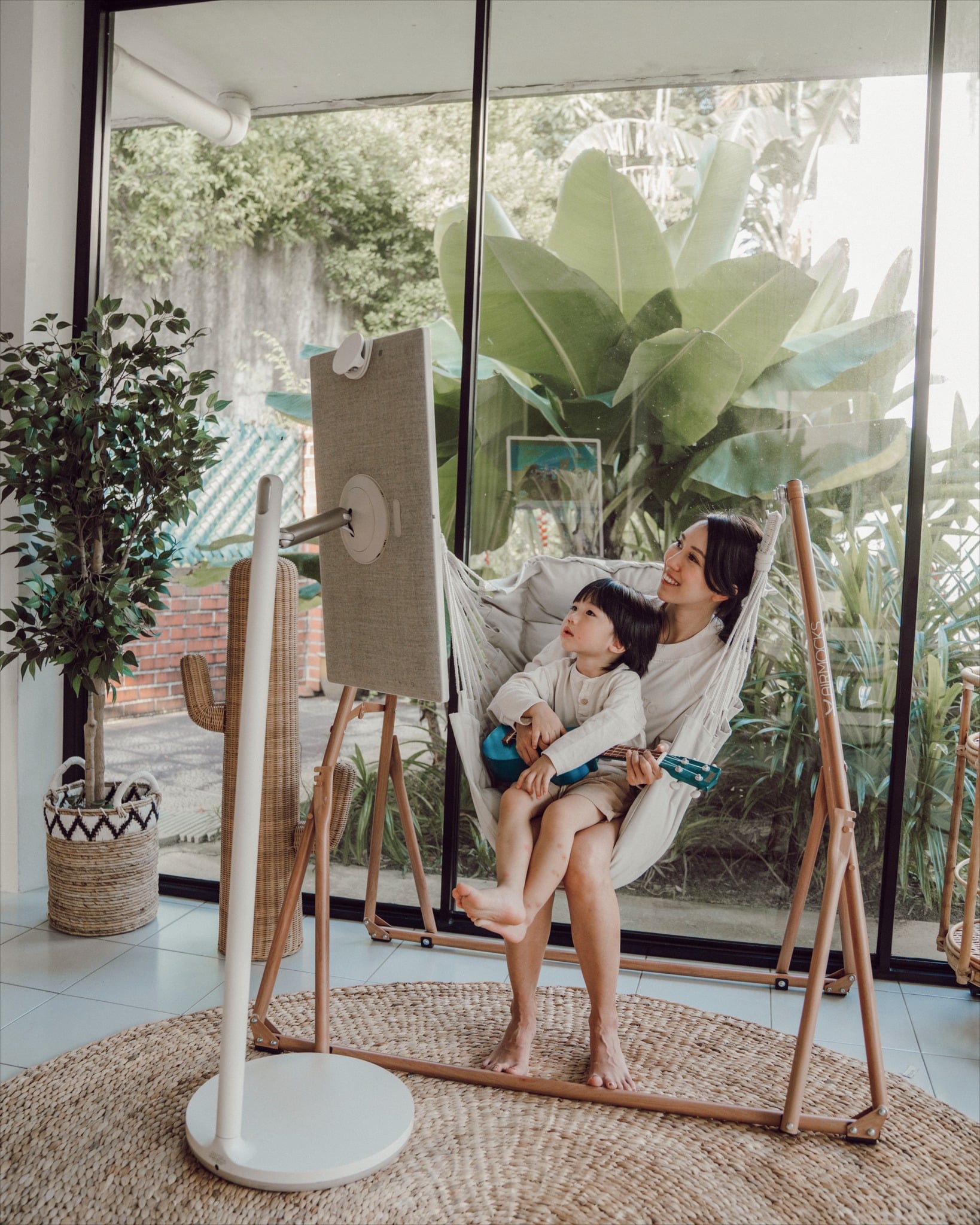 LG's 'Optimism Your Feed' digital campaign aims to inspire Filipinos to ...