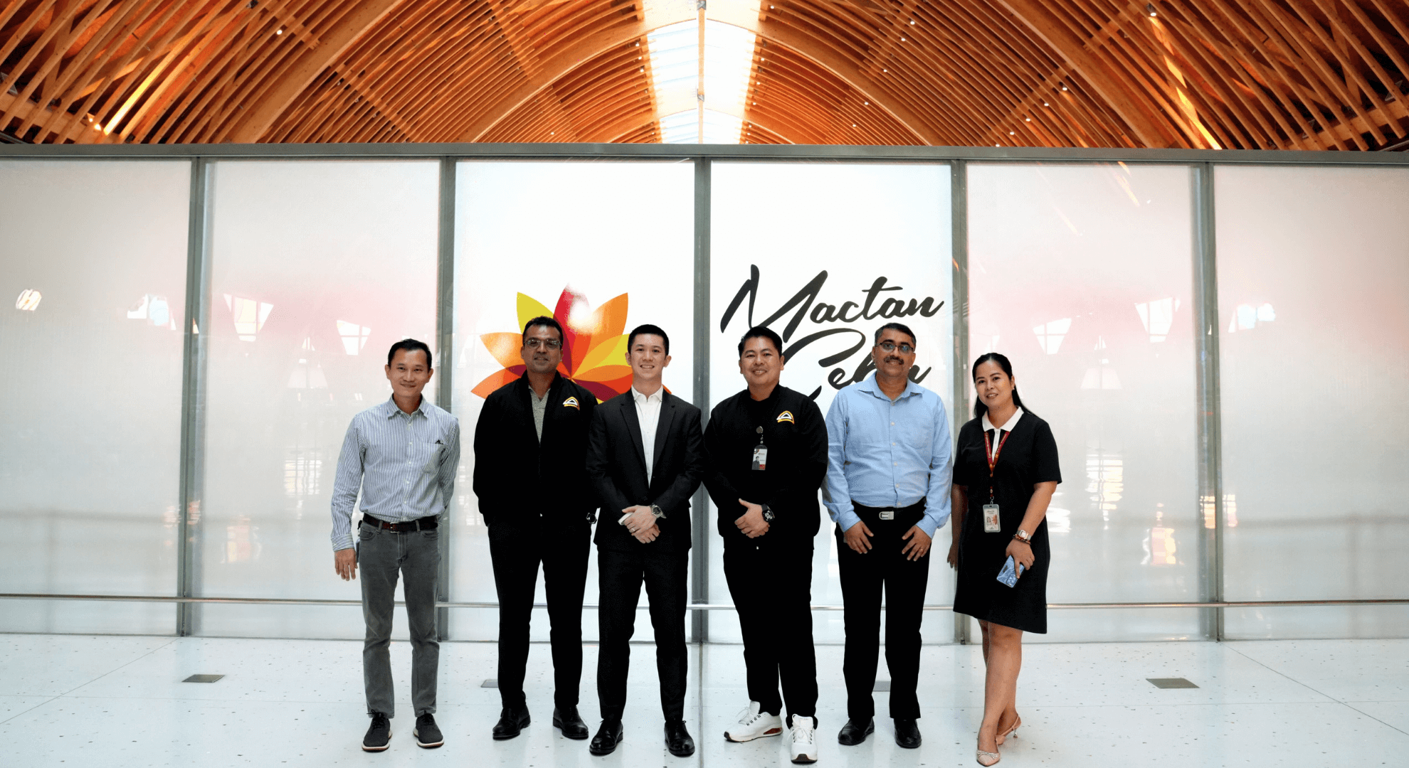 MCIA awards exclusive advertising concession to United Neon | Inquirer ...
