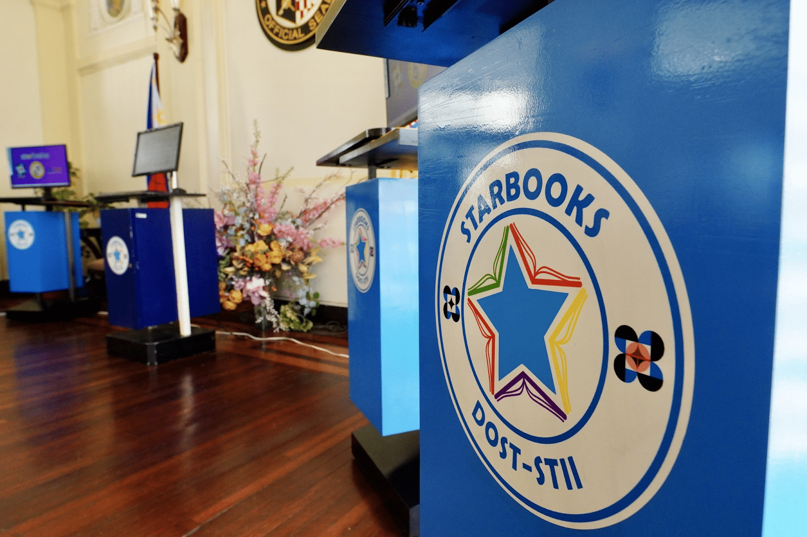 Cebu Schools Receive DOST STARBOOKS Digital Libraries