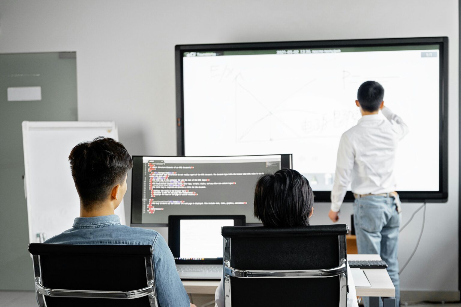 DepEd OKs classroom AI, now we must build the safety control